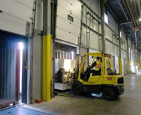 Complete Shipping - Logistics Company